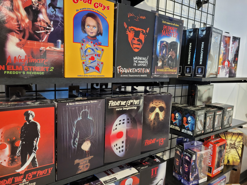 Collections – Larger Than Life Toys and Comics